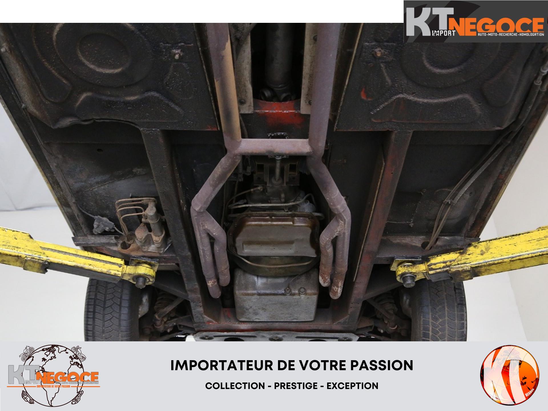 KT NEGOCE - ASTON MARTIN-DBS-V8 Saloon 1971