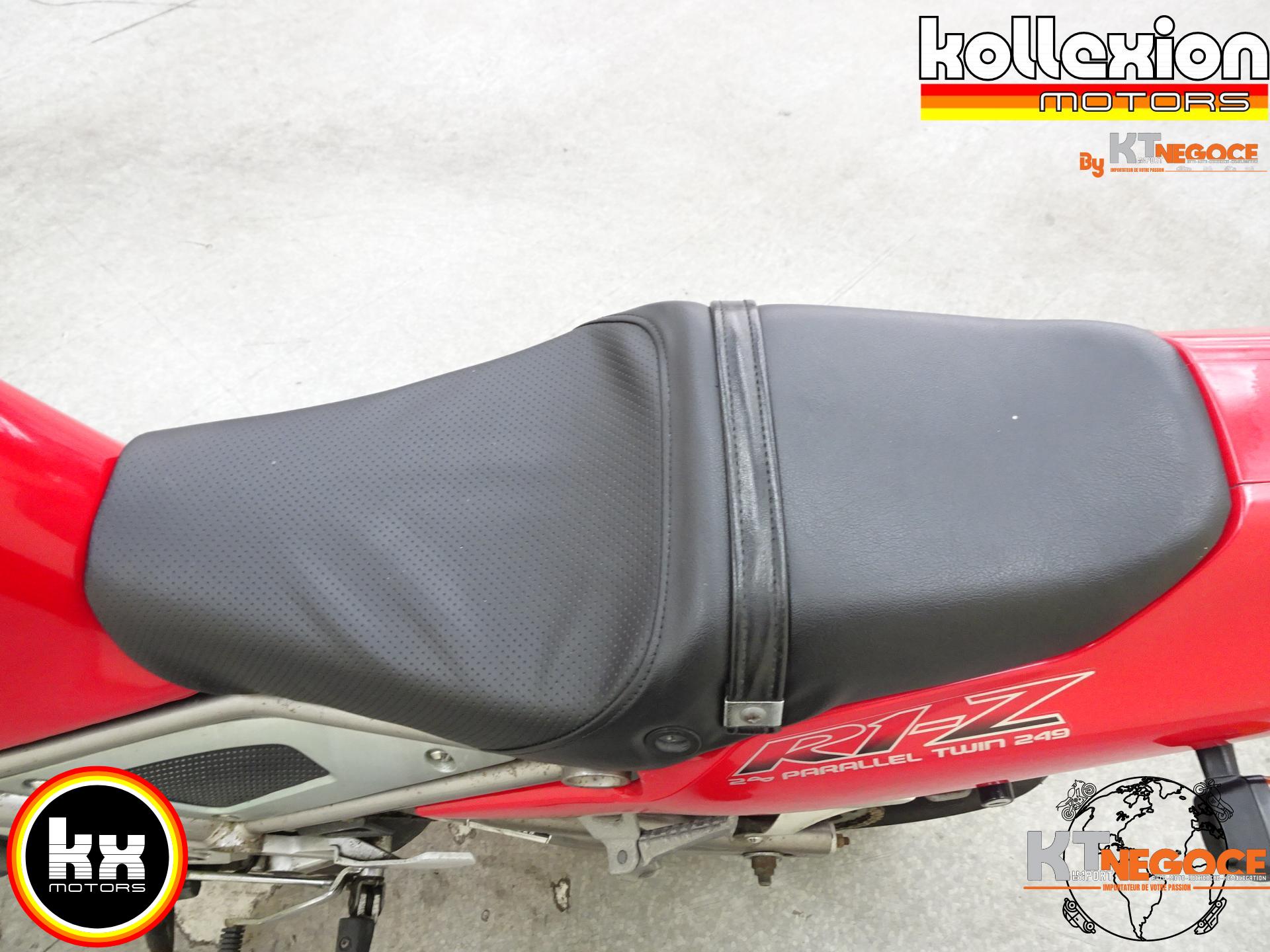 KT NEGOCE - YAMAHA-R1-Z-250 3XC 1989